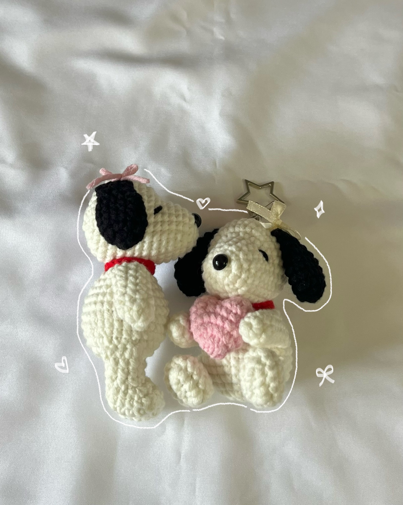 Free Crochet Pattern: How to DIY your own Adorable Snoopy Keychain ...