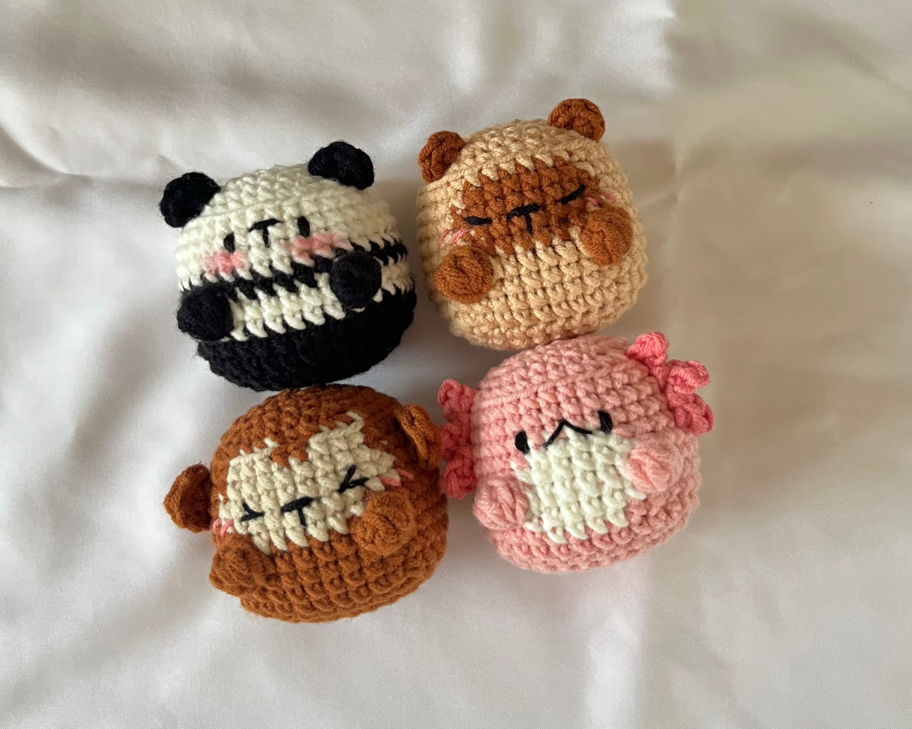 Beginner-friendly Low-Sew Cubic Animals: A Free Crochet Pattern for ...