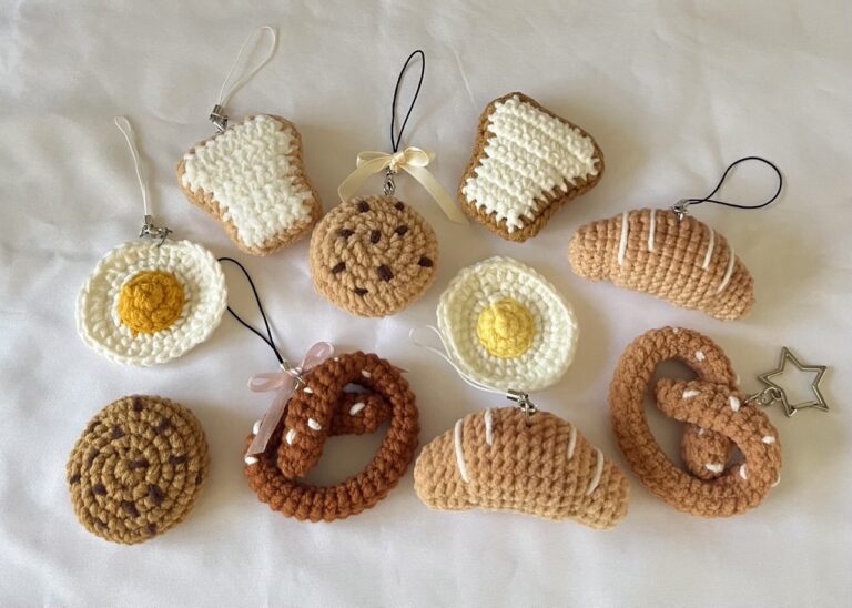 How to Crochet Breakfast Mini Keychains : Free Pattern - Chubbiesbyash